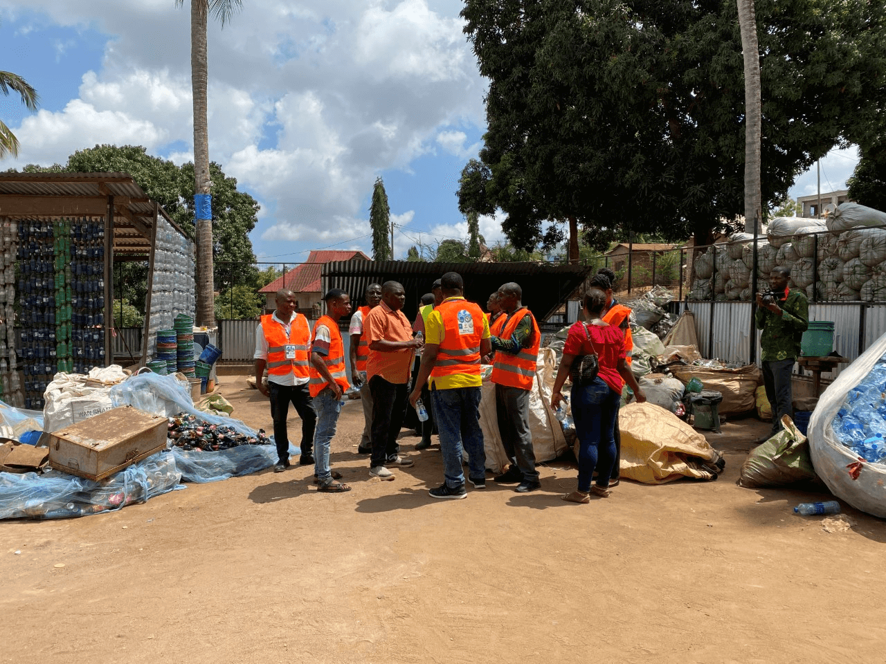Dealing with waste management in the capital of Tanzania - PUM