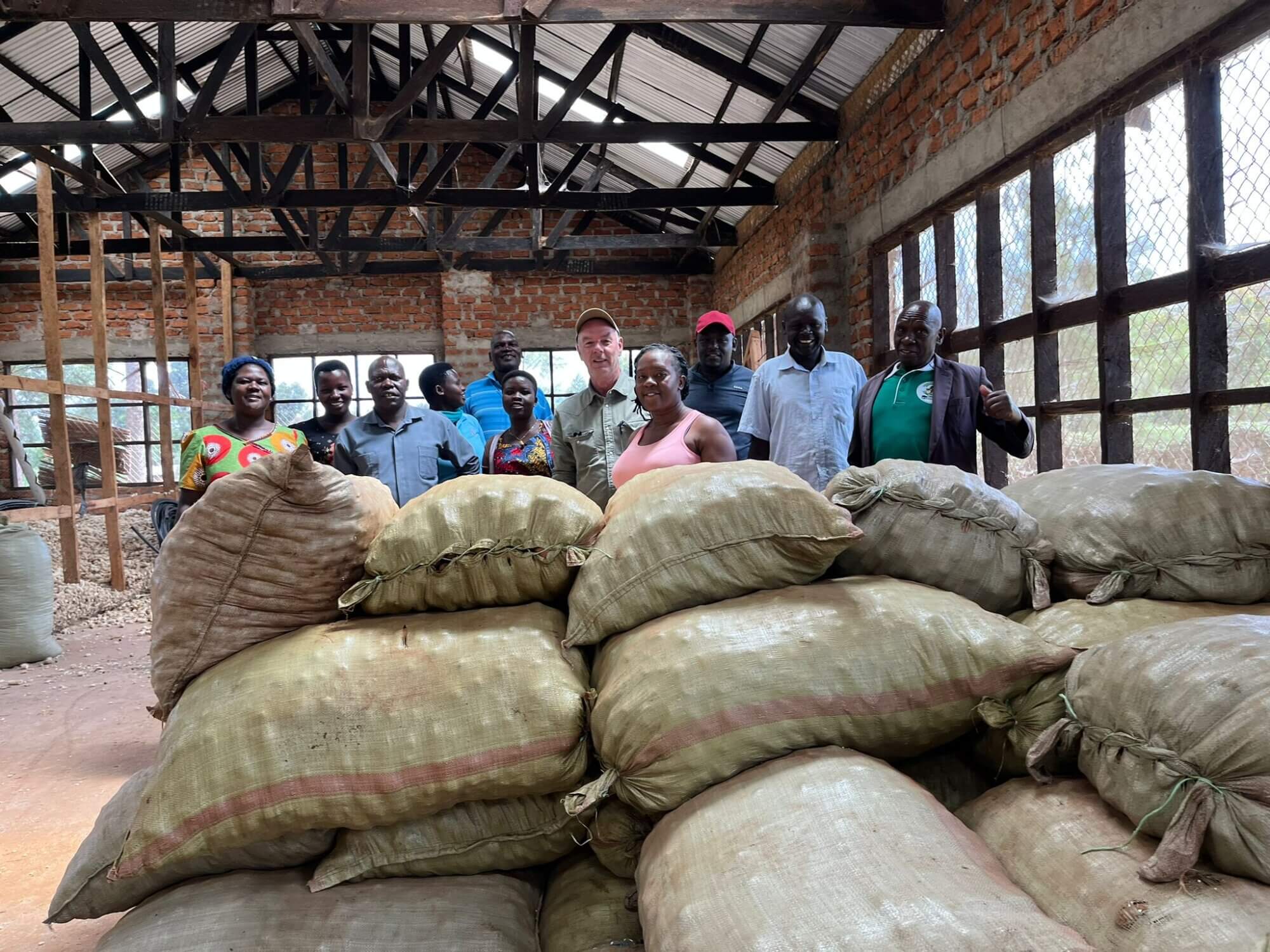 PUM and Agriterra join forces in Uganda - PUM